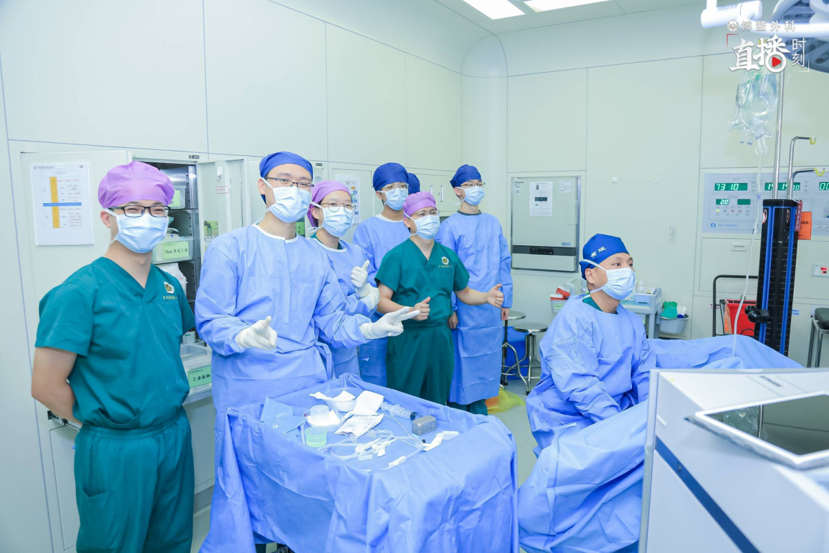 【南方日报】中山一院 名刀”开直播，不带货却 带技术” 中山大学附属第一医院